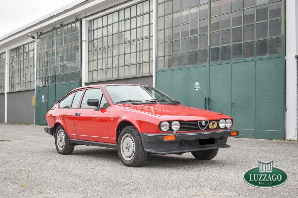 Alfa Romeo Alfetta Gtv 2000 S1 Auto Depoca E Storiche In Vendita A